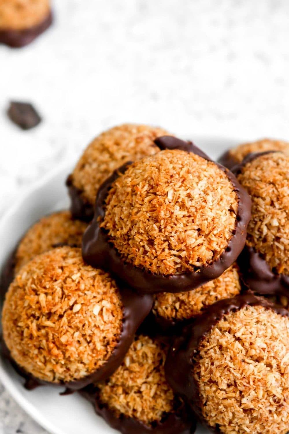 Pumpkin Spice Macaroons - Darn Good Veggies