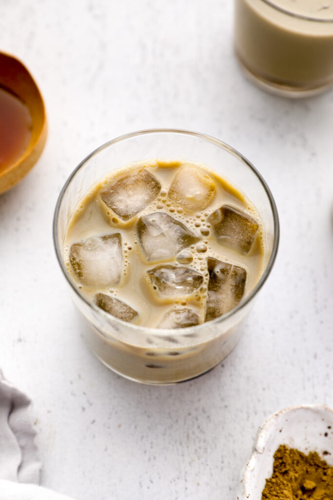 How to Make a Hojicha Latte (hot or iced) - Darn Good Veggies